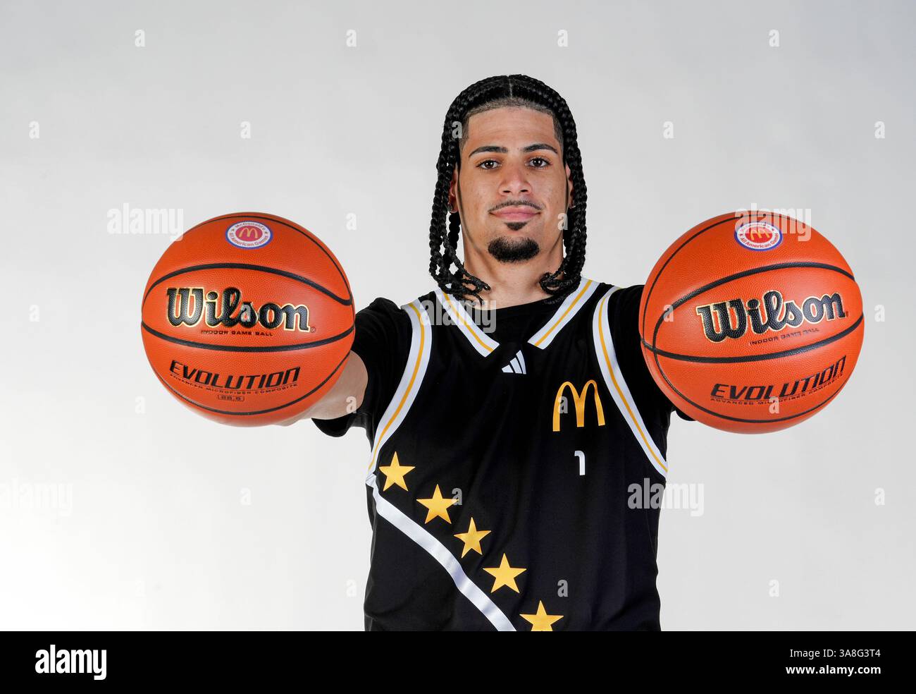 BROOKLYN, NY - MARCH 28: McDonalds High School All American Shon Abaev ...