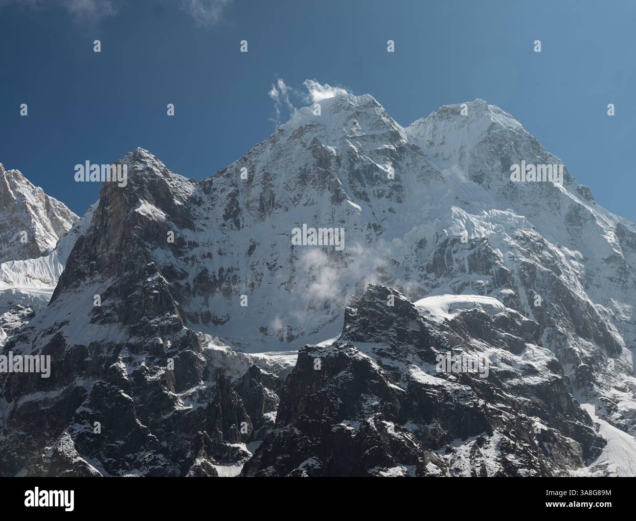 Phole (6645m) and Sobithongie peak( 6670m) beside the Khumbakarna range ...