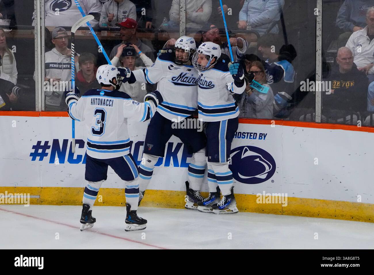 ALLENTOWN, PA - MARCH 28: Maine Black Bears Forward Taylor Makar (18 ...