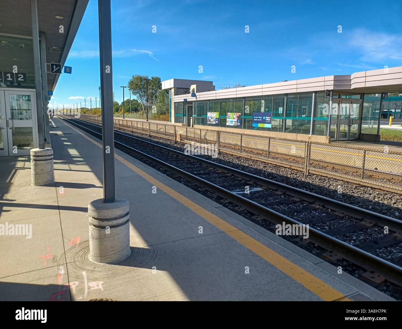 Burlington, ON, Canada – August 2, 2024: View of the Bronte GO train ...