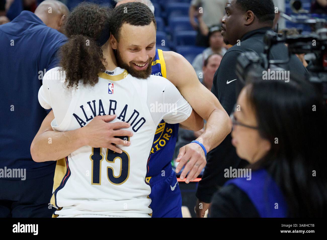 Golden State Warriors guard Stephen Curry hugs New Orleans Pelicans ...