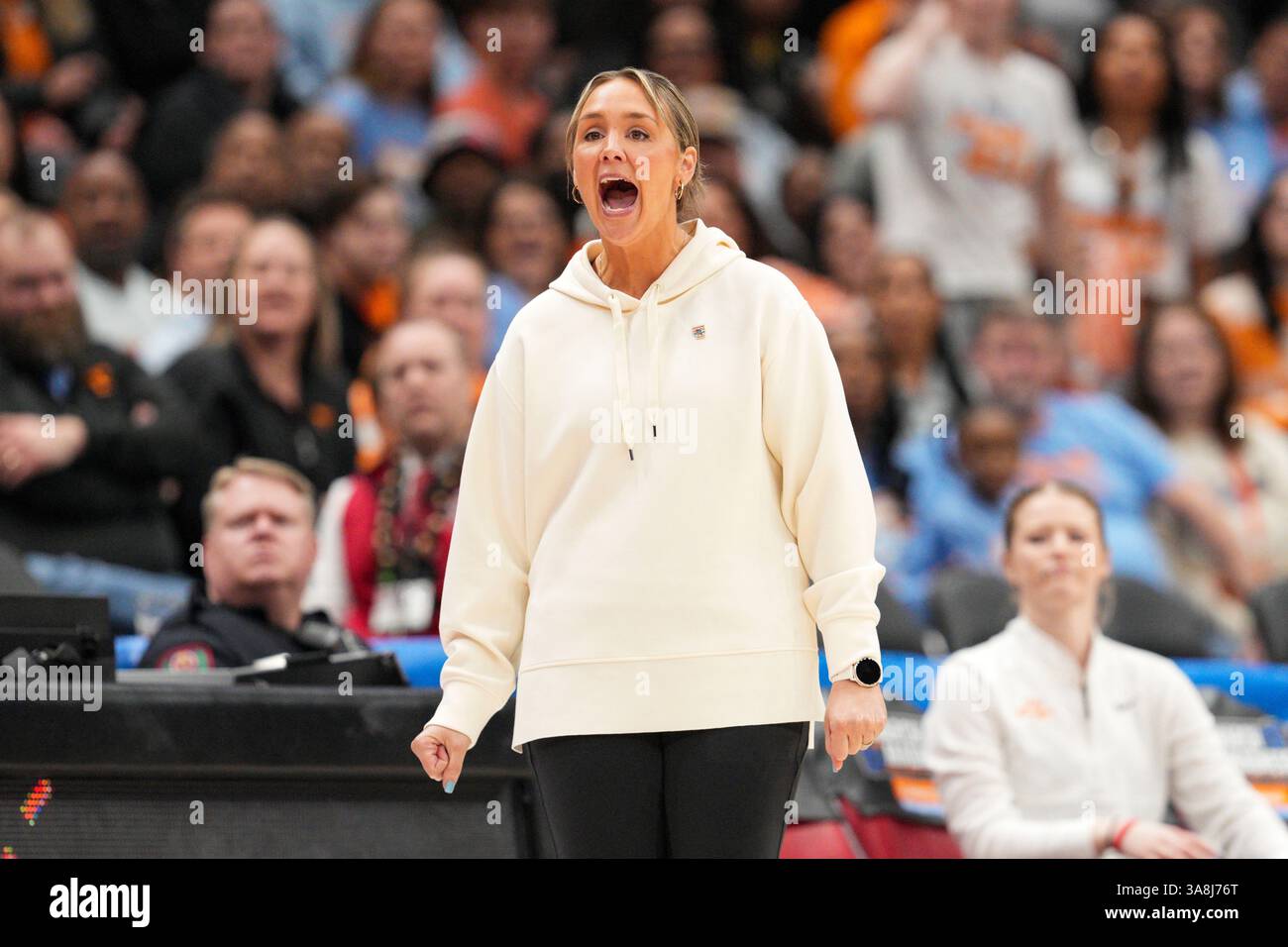 Tennessee head coach Kim Caldwell reacts during a second round college ...