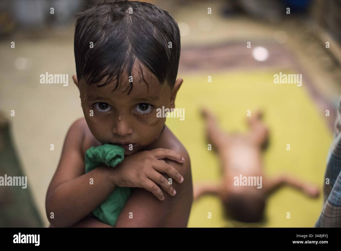 Ethnic group myanmar citizenship hi-res stock photography and images ...