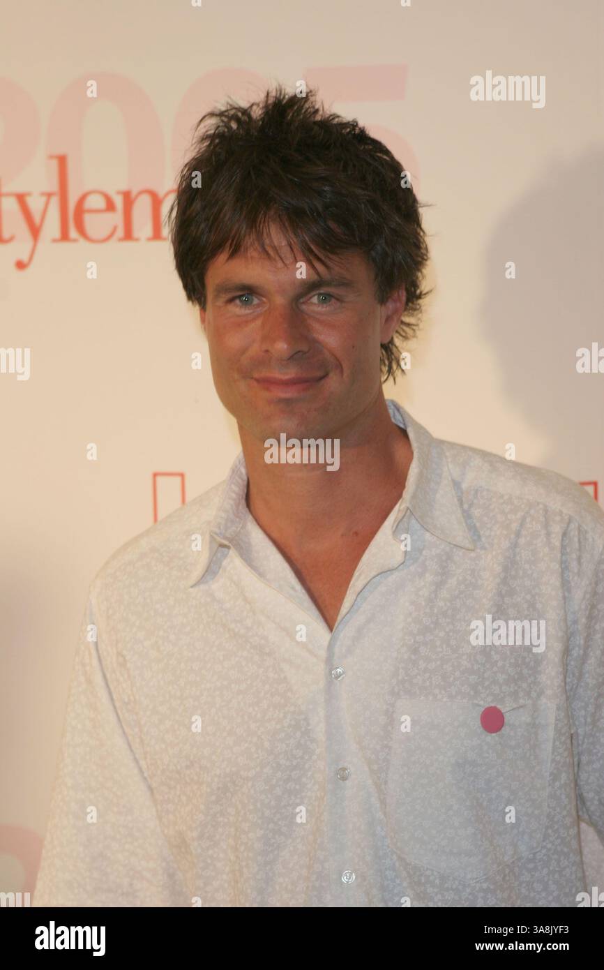 Patrick muldoon hi-res stock photography and images - Alamy