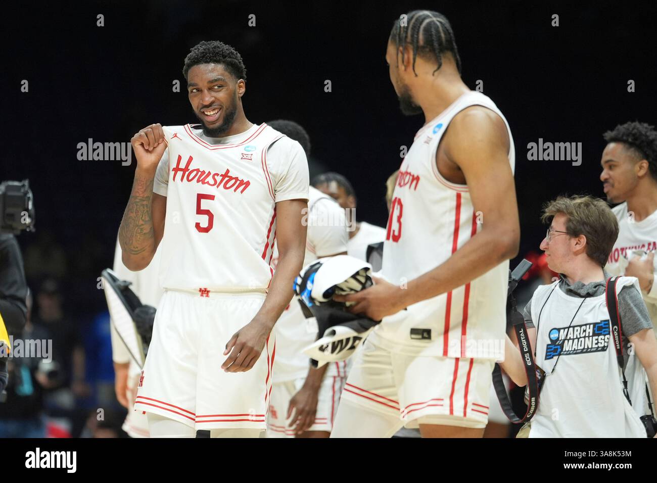 Houston's Ja'Vier Francis (5) and J'Wan Roberts (13) celebrate after ...