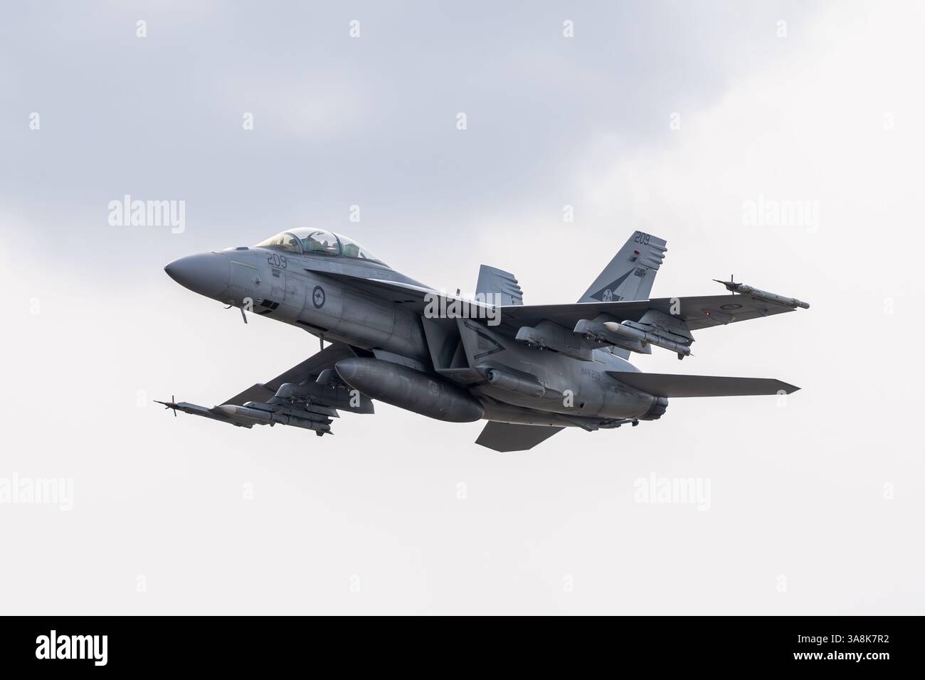 Raaf f a 18f super hornet hi-res stock photography and images - Alamy