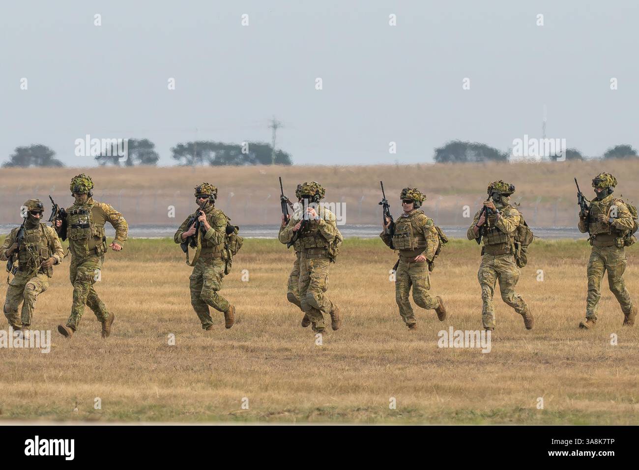 Avalon, Australia. 28th Mar, 2025. Australian Defence Force showcase ...