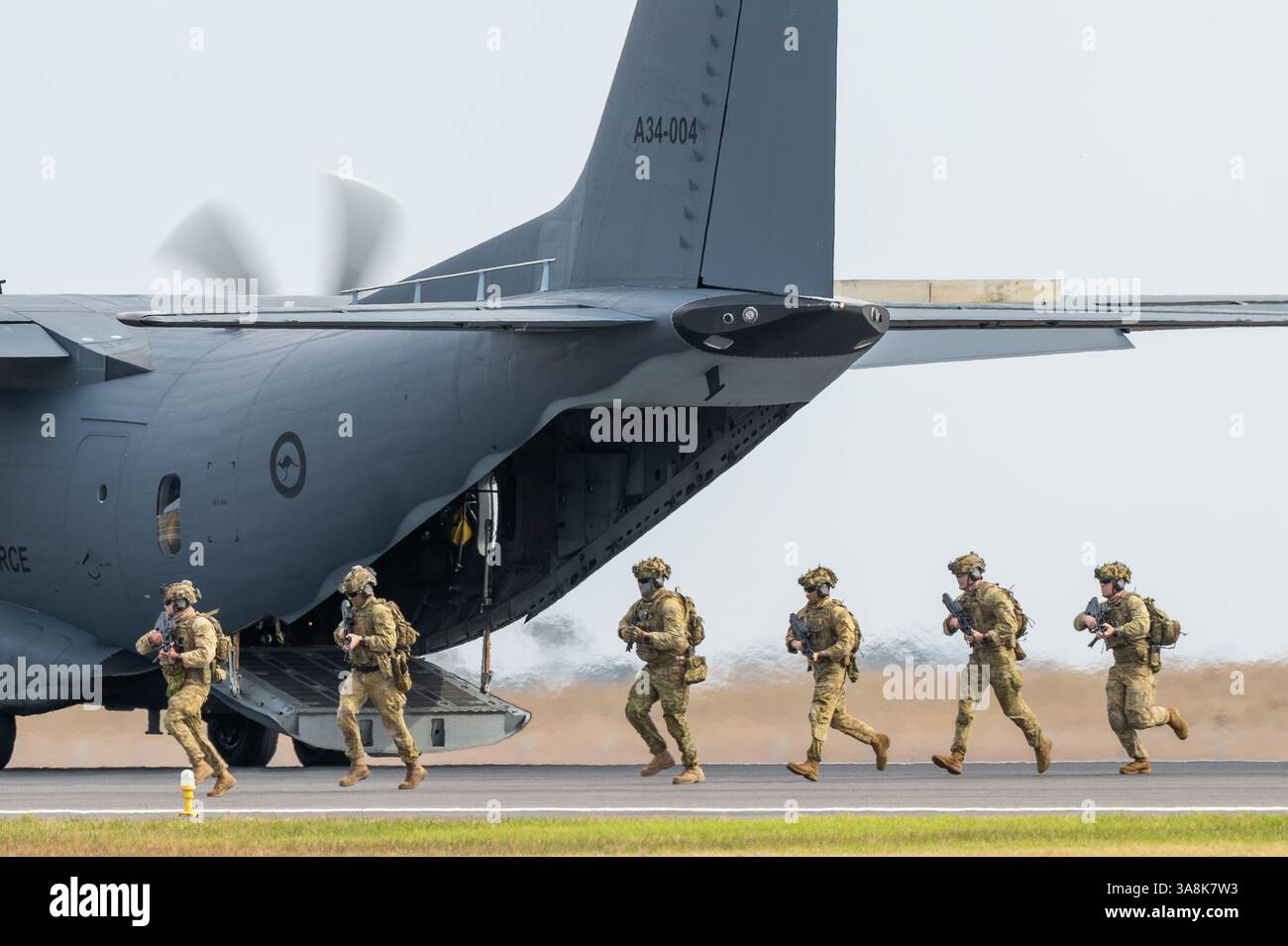 Avalon, Australia. 28th Mar, 2025. Australian Defence Force showcase ...