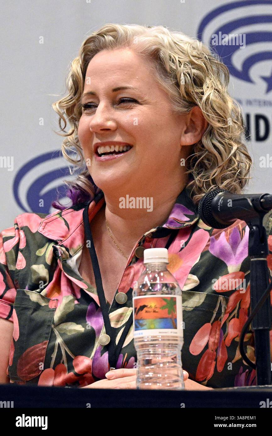 Cissy Jones beim Panel zur Netflix Animationsserie Blood of Zeus auf ...