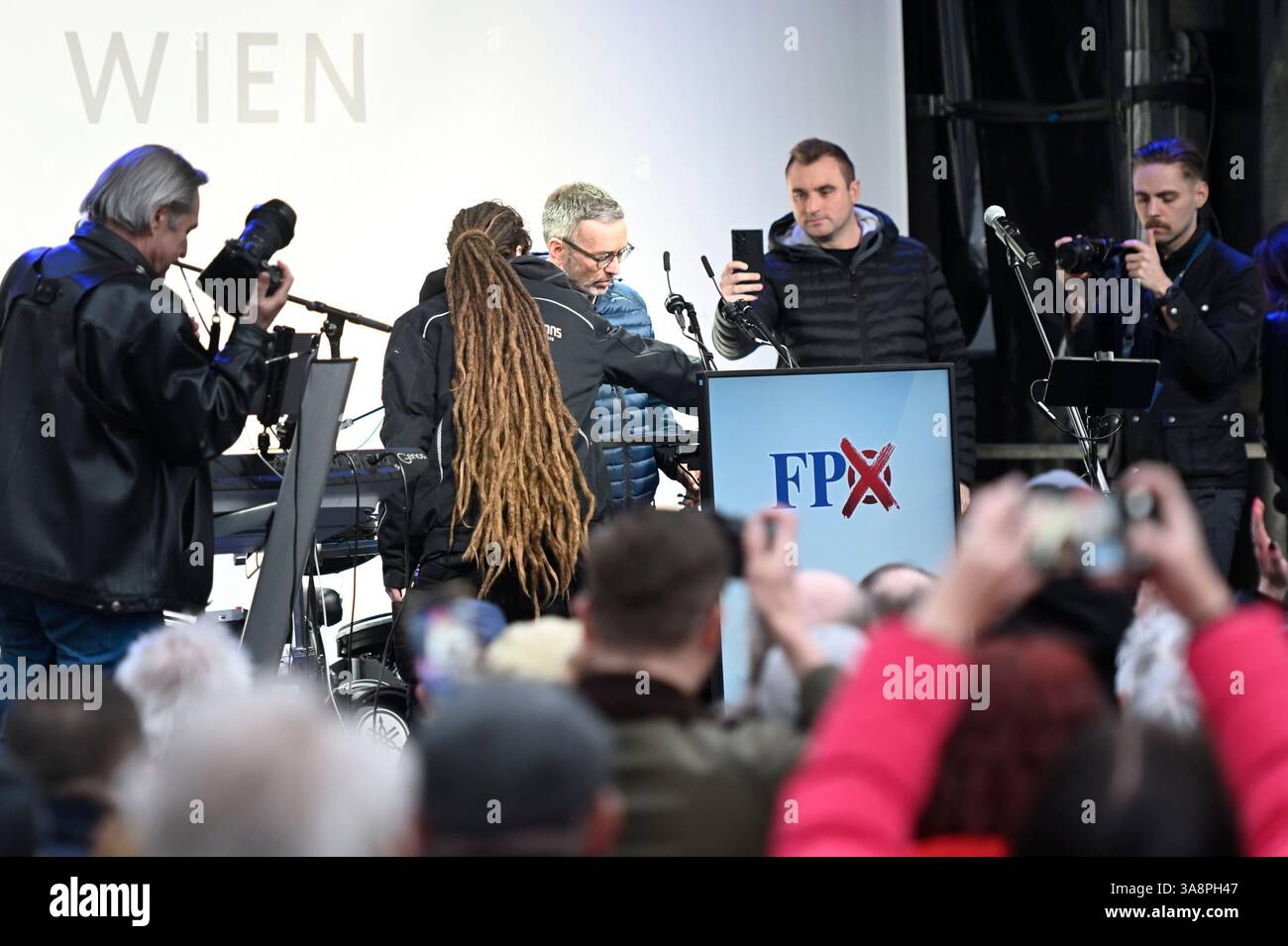 Vienna, Austria. March 28, 2025. The Vienna FPÖ (Freedom Party of Austria) campaigns in ...
