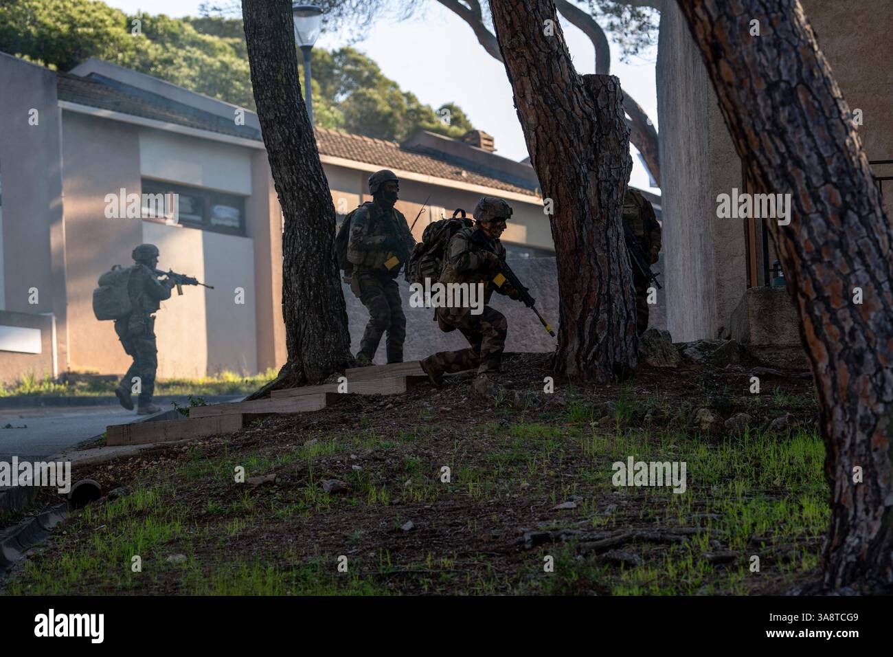 Frejus, France. 26th Mar, 2025. The 21st regiment d'infanterie de ...