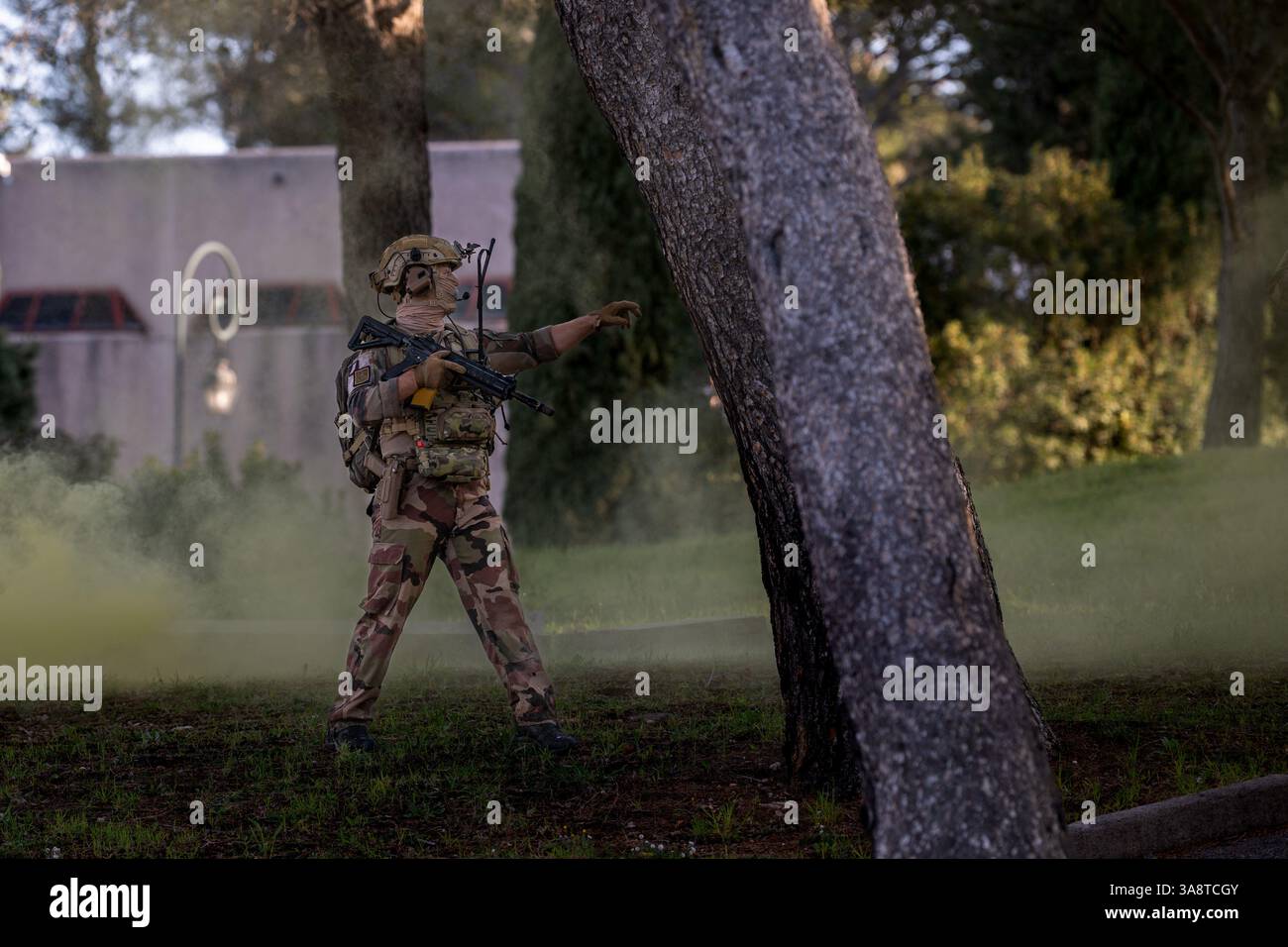 The 21st regiment d'infanterie de marine (21 RIMa) seen in action ...