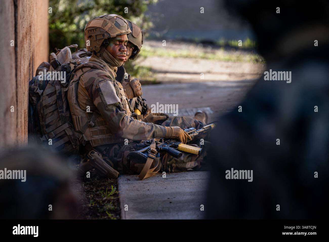 The 21st regiment d'infanterie de marine (21 RIMa) seen in action ...