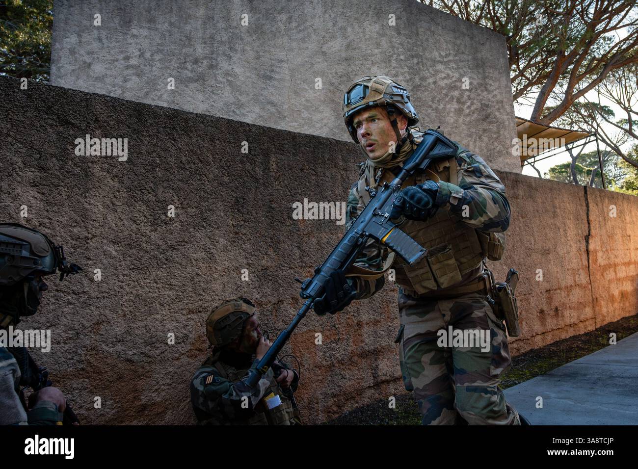 Frejus, France. 26th Mar, 2025. The 21st regiment d'infanterie de ...