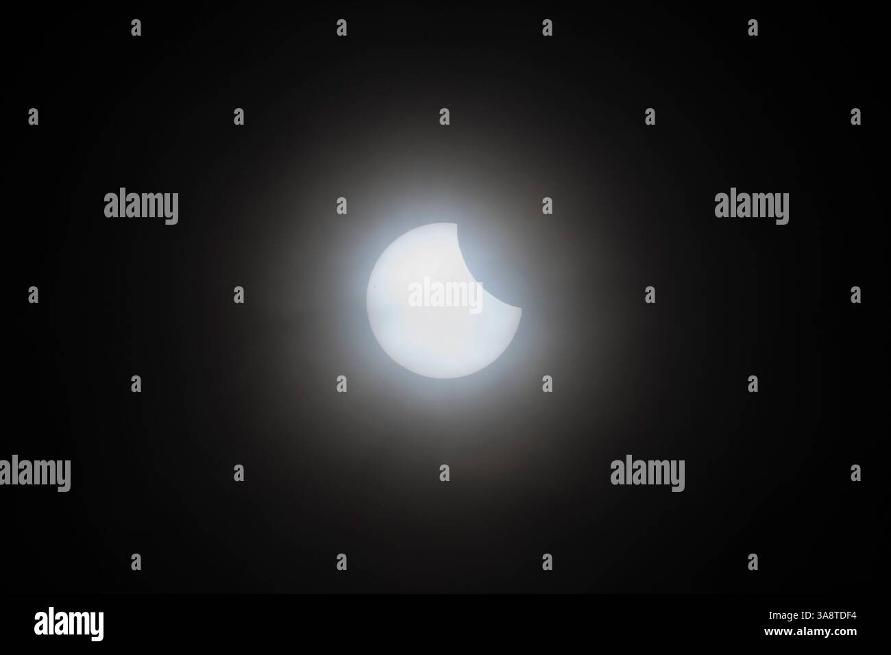 London, UK. 29 March 2025. UK Weather - The partial solar eclipse ...
