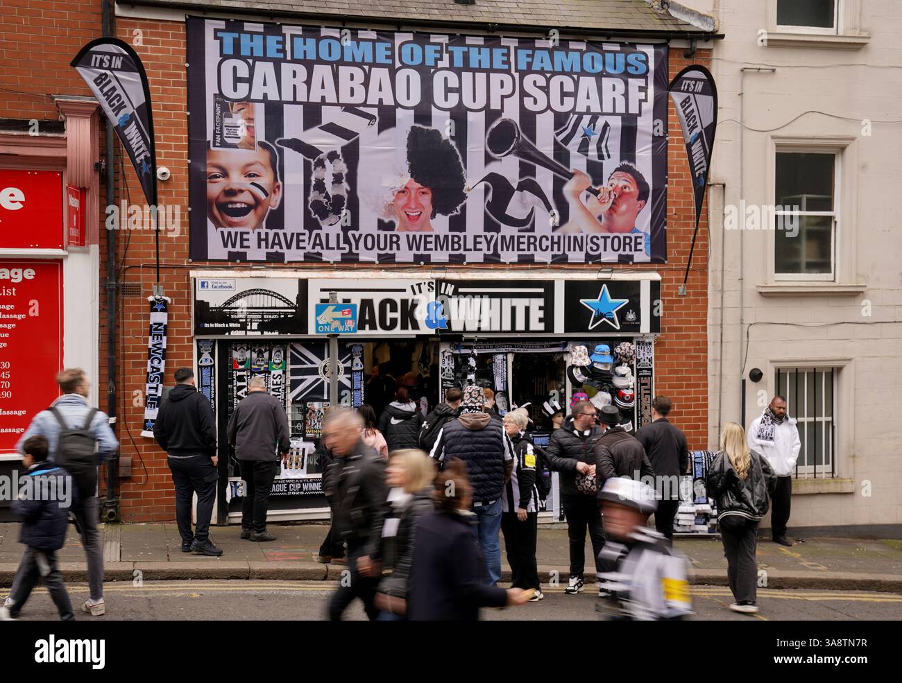 Newcastle United fans ahead of the Carabao Cup trophy parade in ...