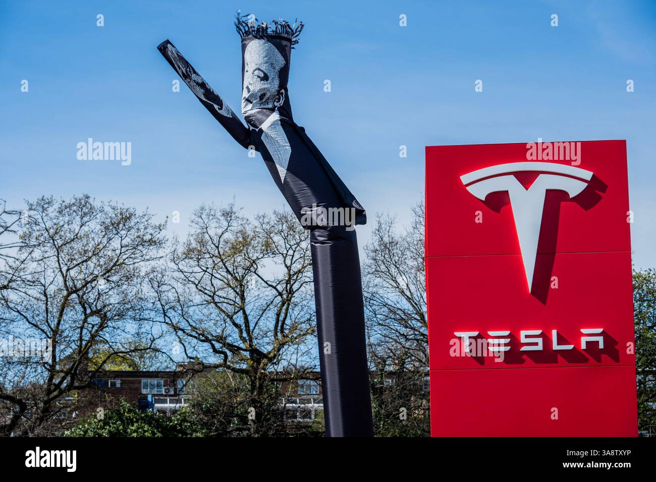 London, England, UK. (29th March/2025) Anti-Musk demonstrators gathered ...