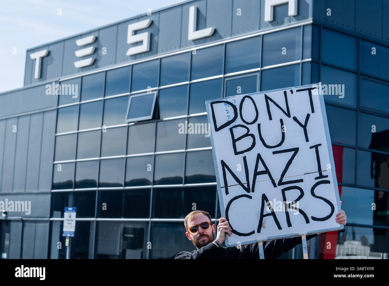 London, England, UK. (29th March/2025) Anti-Musk demonstrators gathered ...