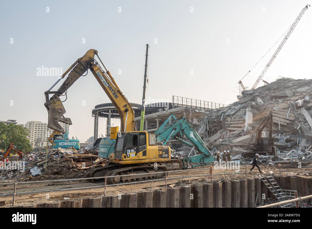 March 29, 2025. Bangkok Thailand. Earthquake aftermath. The Myanmar ...