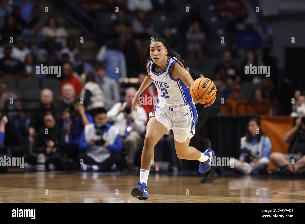 Duke forward Delaney Thomas dribbles the ball during the first half in ...
