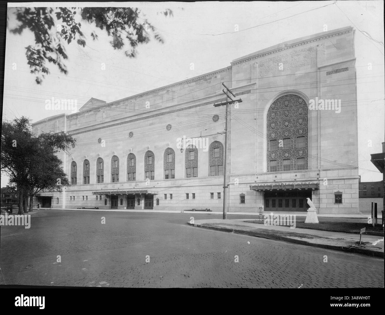 The Minneapolis Auditorium, a prominent building in Hennepin County ...