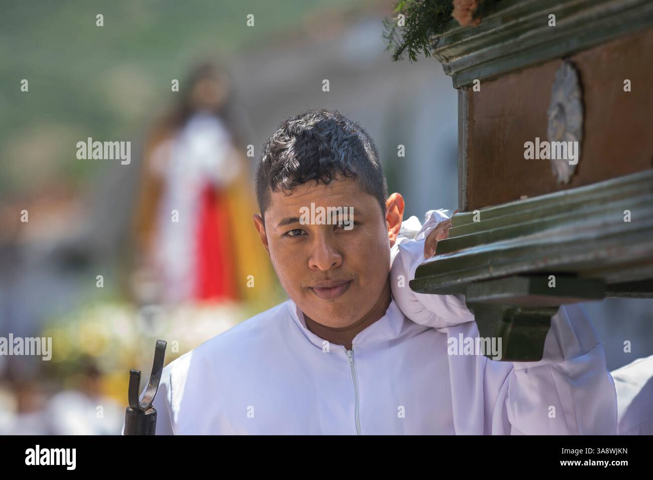 Procession of the Risen Christ, Easter Sunday. Holy Week in Santa Fe de ...