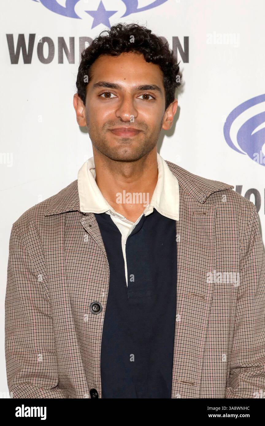Karan Soni auf der WonderCon 2025 im Anaheim Convention Center. Anaheim ...