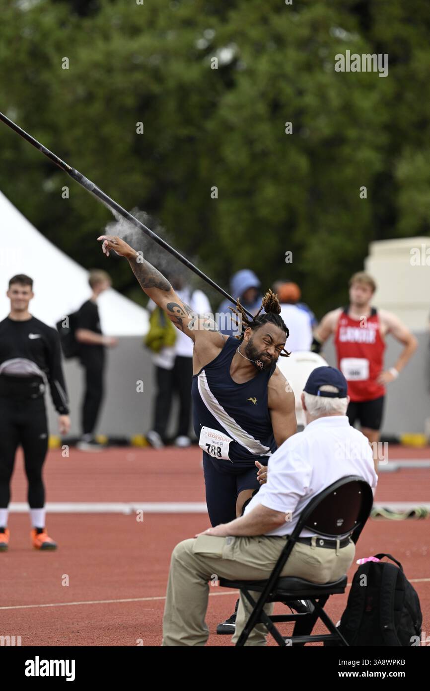 Austin, USA. 28th Mar, 2025. Two-time Olympian CURTIS THOMPSON throws ...