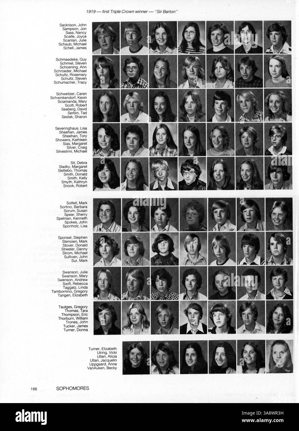 Documenting the 1975 1976 school year with a focus on students hi-res ...
