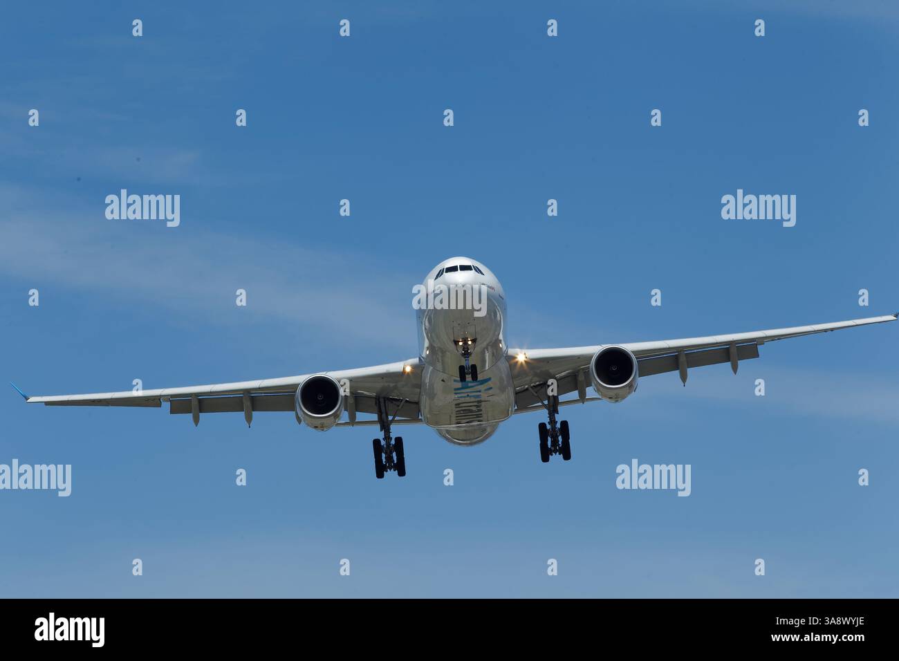 Air Transit Airbus A330 on approach to the Montréal-Pierre Elliott Trudeau International Airport ...