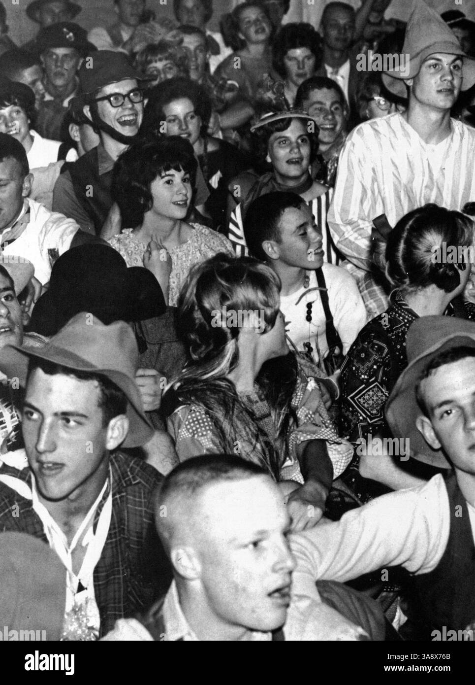 The 1963 'Wahian' yearbook captures student life, faculty, sports ...