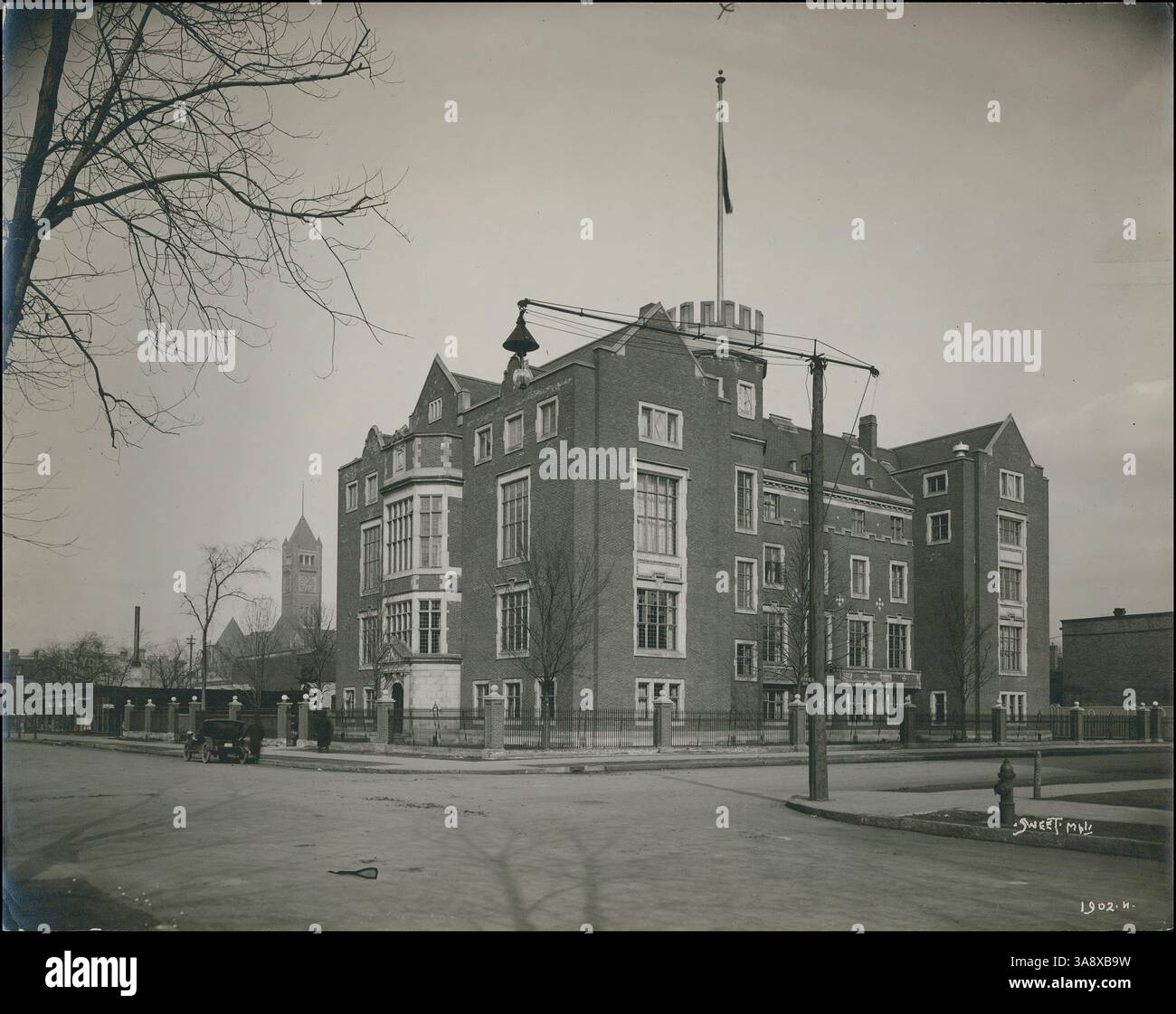 The Minneapolis Club, founded in 1883 by business and civic leaders ...