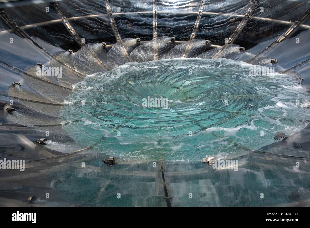 Rain oculus hi-res stock photography and images - Alamy