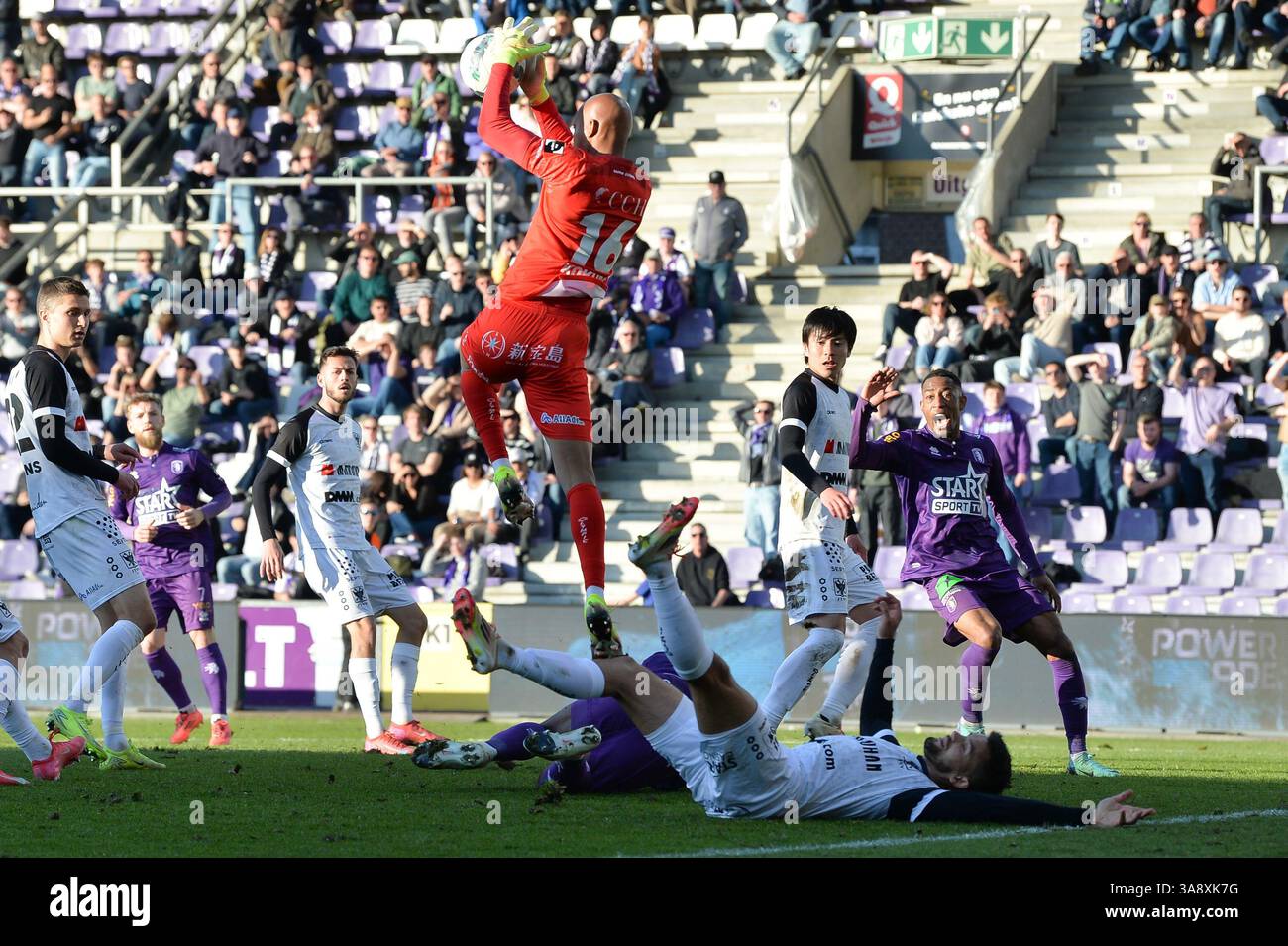 STVV's goalkeeper Leo Kokubo pictured in action during a soccer match ...