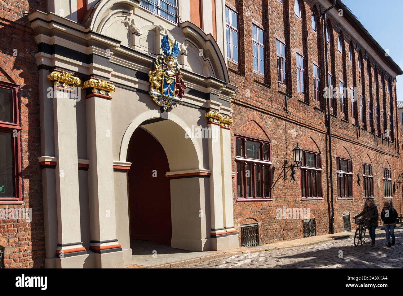 Historische Gebäude in der Altstadt der Hansestadt Stralsund ...