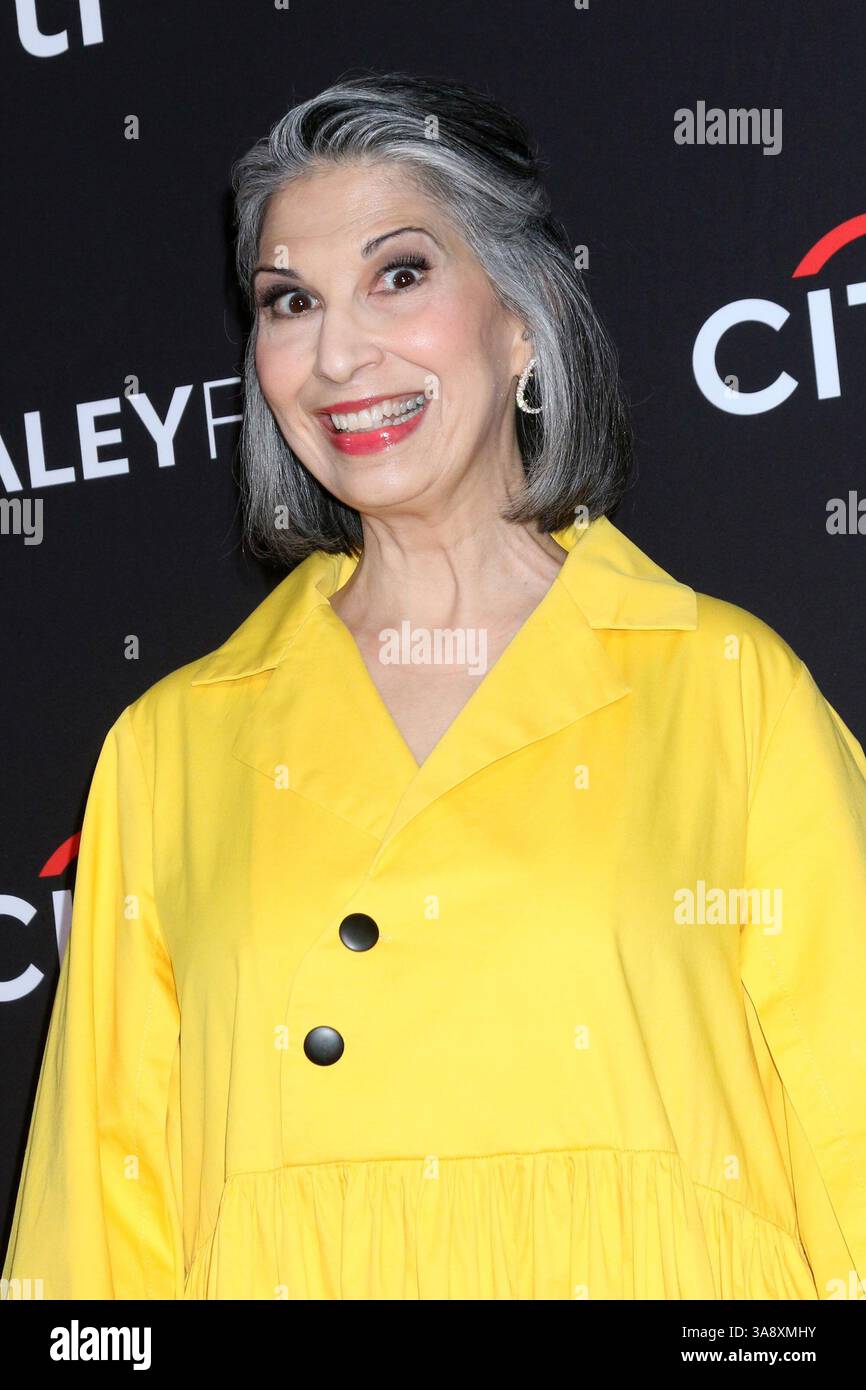 Hollywood, Ca. 28th Mar, 2025. Rose Abdoo at arrivals for HACKS at ...