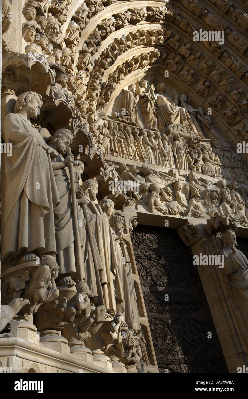 March 8, 2007 - Paris, France - Portal of the last judgment, 1220-1250 ...