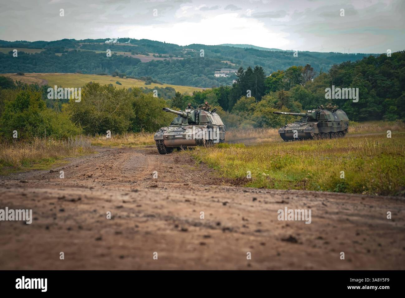 Deutschland, Europa, Bundeswehr, Panzerhaubitze 2000, Artillerie ...