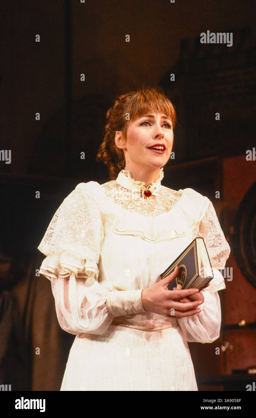 Bella moriarty hi-res stock photography and images - Alamy