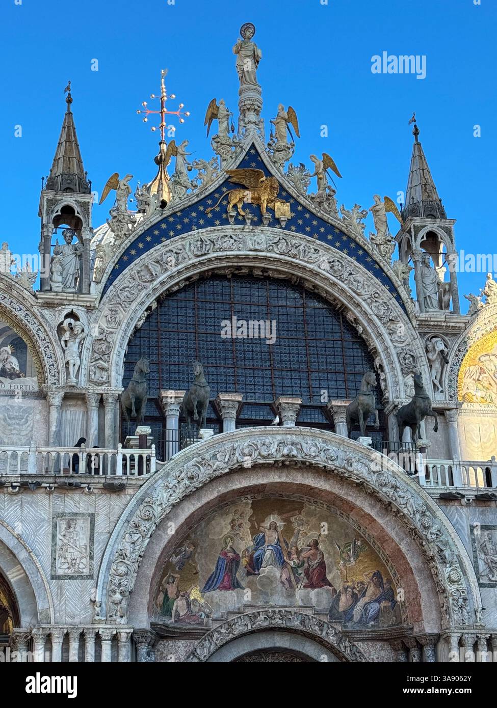 St. Mark's Basilica Detail: Ornate Facade Stock Photo - Alamy