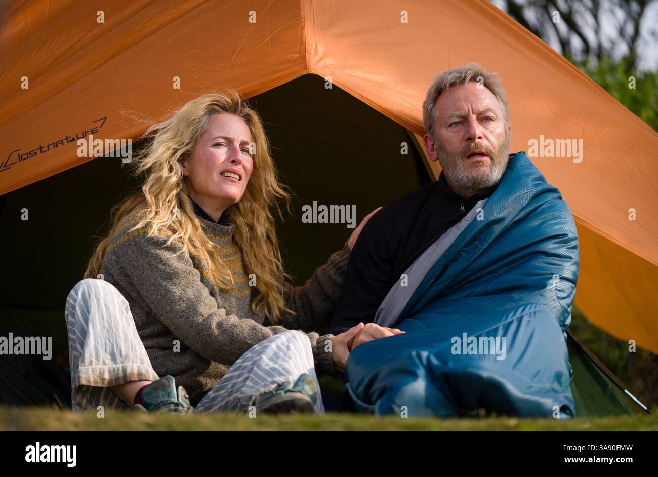 The Salt Path Jason Isaacs, Gillian Anderson Stock Photo - Alamy