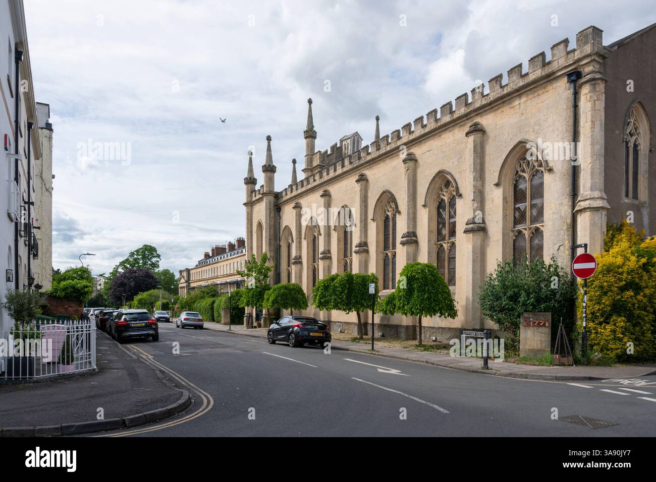 Suffolk square cheltenham hi-res stock photography and images - Alamy