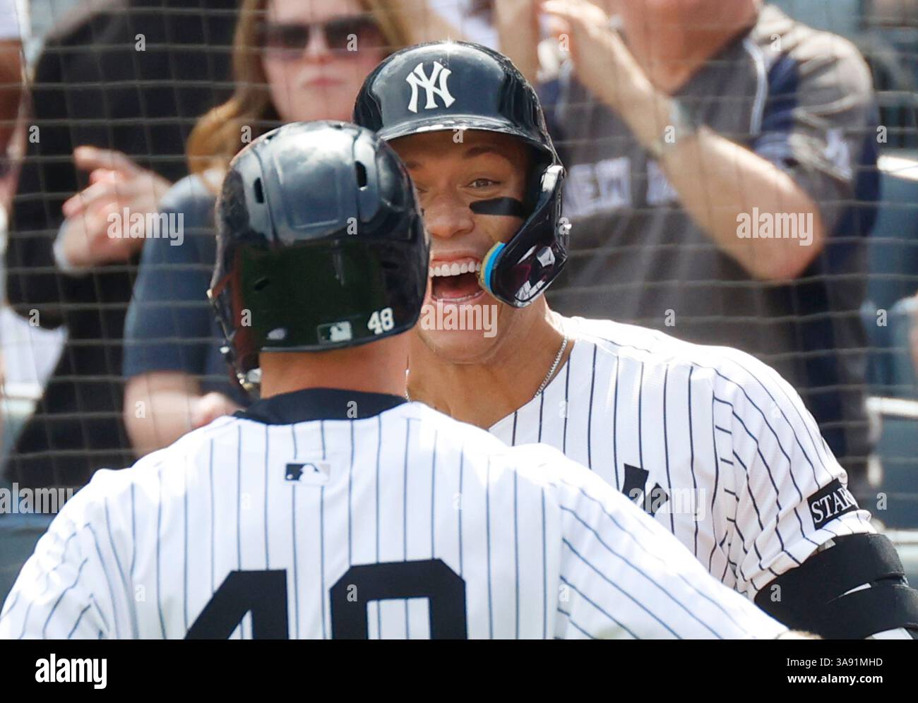 Bronx, United States. 29th Mar, 2025. New York Yankees Paul Goldschmidt ...