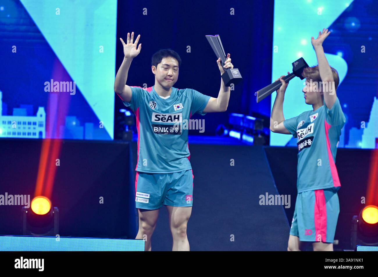 Chennai, India. 29th March, 2025. Korean pair Lim Jonghoon and AN ...