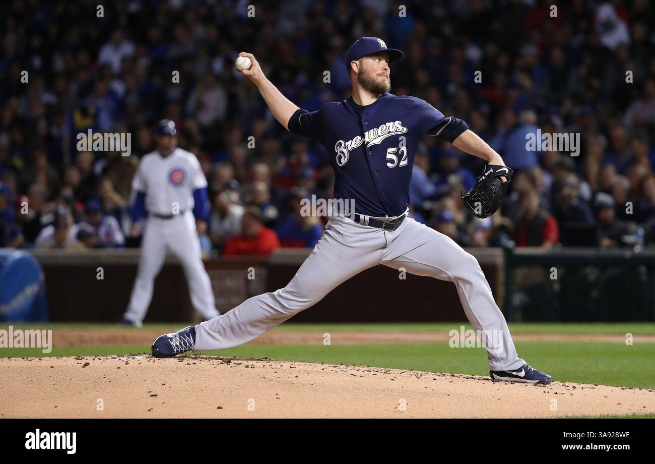 Torn rotator cuff hi-res stock photography and images - Alamy