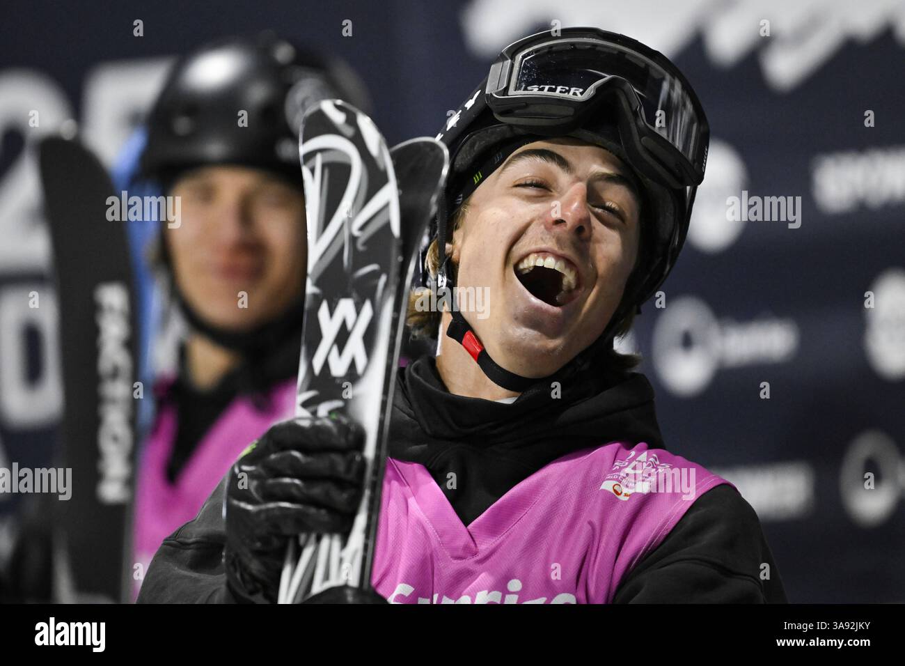 Gold medalist Luca Harrington of New Zealand reacts in the finish are ...