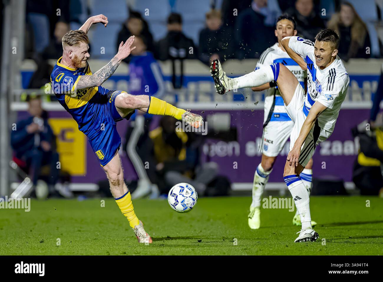 ZWOLLE, Netherlands. 29th Mar, 2025. SPO, Mac3Park stadium, Dutch ...