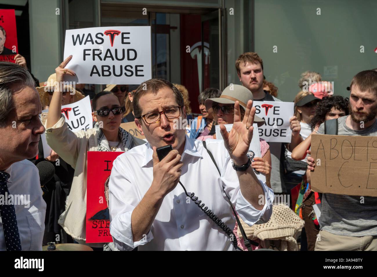 New York, United States. 29th Mar, 2025. NEW YORK, NEW YORK - MARCH 29 ...