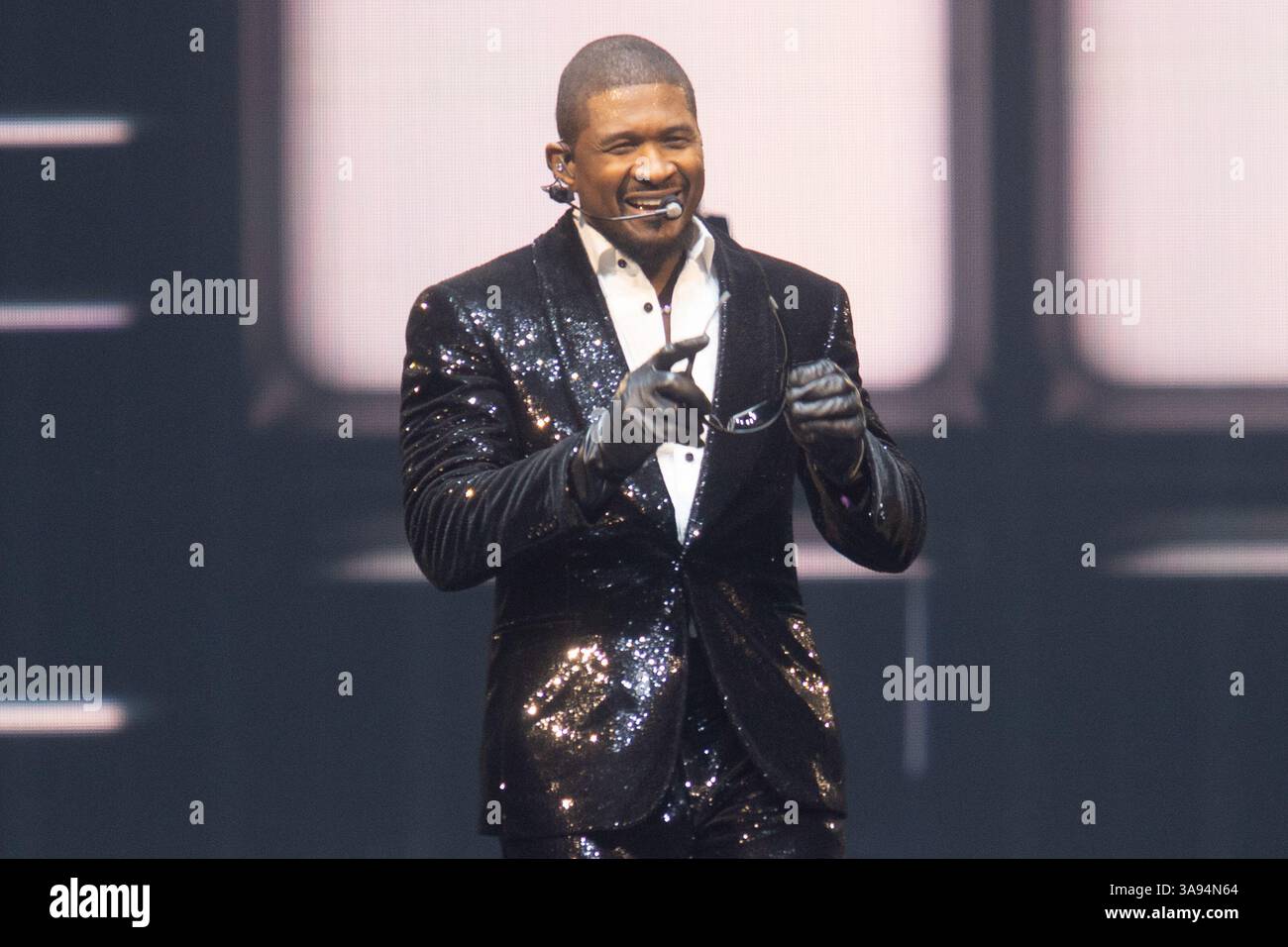 London, UK. 29 Mar 2025. American singer-songwriter Usher (born Usher ...