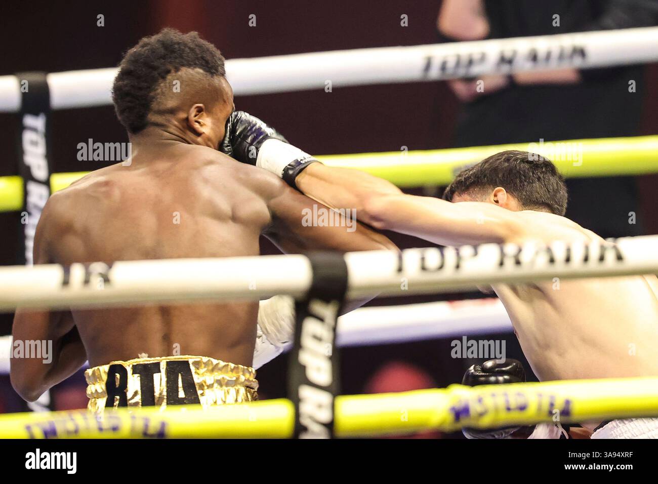 March 29, 2025: (L-R) Junior Lightweight fight between Dedrick Crocklem ...
